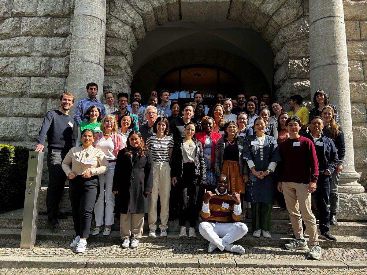 Empowering Climate-Tech Start-ups: Insights from the CATAL1.5°T Global ... Empowering Climate-Tech Start-ups: Insights from the CATAL1.5°T Global ...